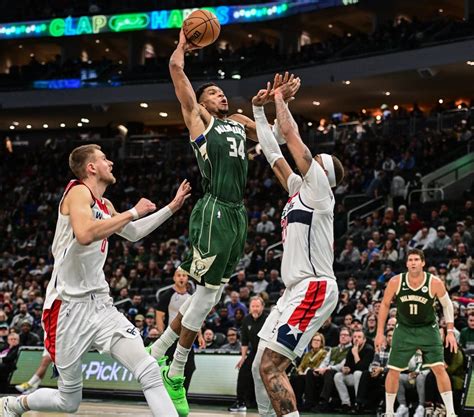 NBA Roundup Giannis Antetokounmpo Pours In Career High 55
