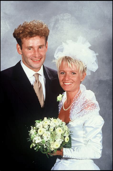 Photo Archives Mariage De Pierre Sled Et Sophie Davant En 1991