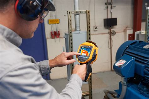 Ti401 PRO Handheld Thermal Imaging Camera Fluke