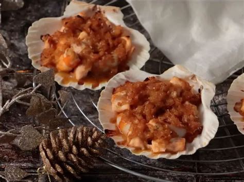 Saint Jacques gratinées au saumon et crevettes une recette festive
