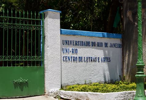 Concurso Unirio está em fase de escolha da banca para 103 vagas Folha