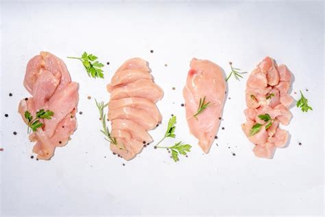 Diferentes Tipos De Corte De Carne De Pollo Foto Premium