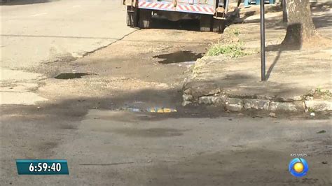 Mototaxista é morto a tiros enquanto esperava passageiro em Campina