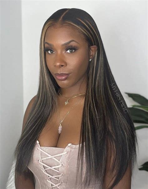 Highlight Blonde Middle Part Straight Glueless Lace Front Wig Lfw