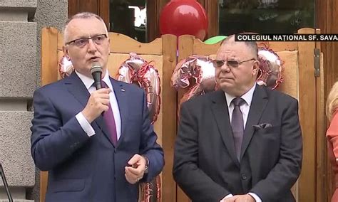 Cîmpeanu la începerea școlii Mulți părinţi nu înţeleg că şcoala nu se
