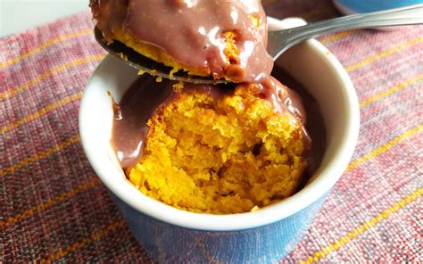 Bolo de Cenoura de Caneca na Airfryer Receita FÁCIL de Fazer