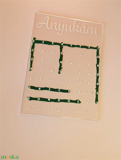 A 5 ös méretű plexi tábla anyukáknak apukáknak bárkinek A szöveg