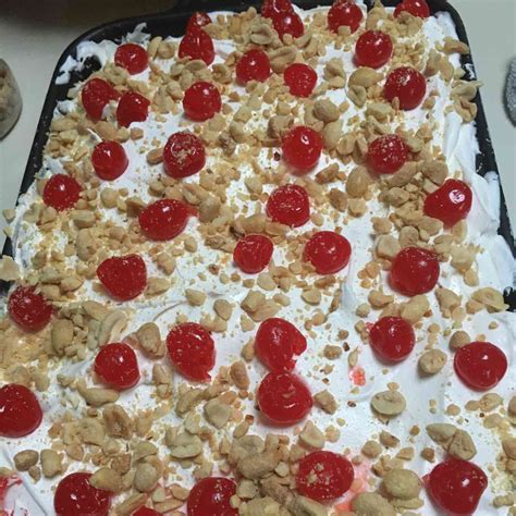 No Bake Banana Split Cake