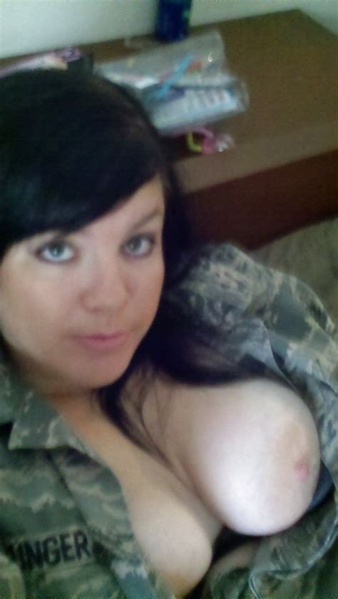 Female Military Nude Selfies