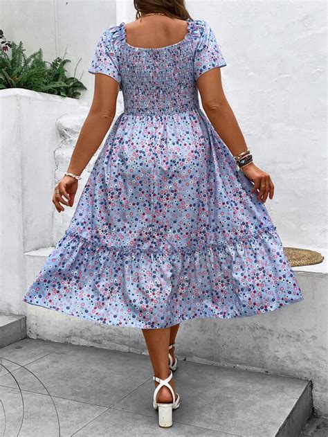 SHEIN VCAY Kleid mit Blümchen Muster Rüschenbesatz aktuelle Trends