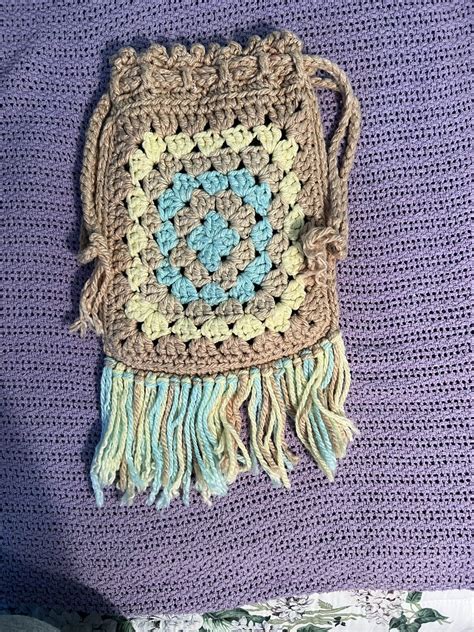 Crocheted Granny Square Cinch Purse With Fringe Yello Gem