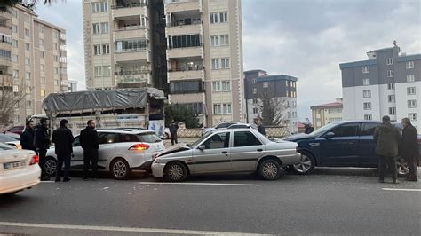 Kahramanmaraşta ikinci zincirleme kaza Araçlar birbirine girdi
