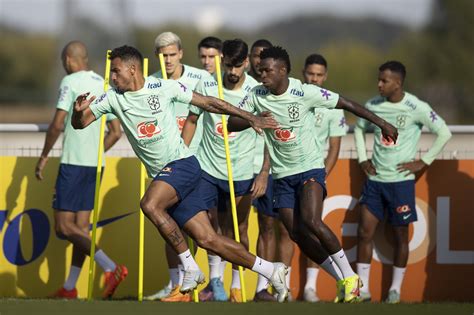 Planeta do Futebol on Twitter Sem Vini Jr Tite define a escalação
