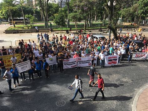 Servidores Do Tj Sp Realizam Ato Em Frente Ao Pal Cio Da Justi A Aaspsi