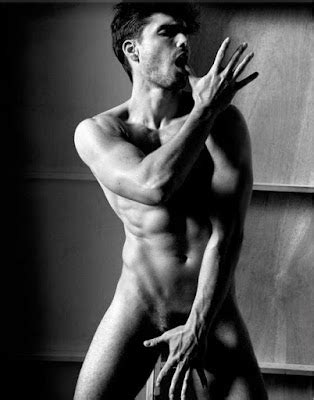 Charlie Matthews Naked For The Beautiful Men