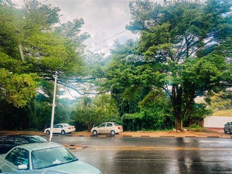 AKEZA Burundi On Twitter Inyuma YUbushuhe Ninkungugu Vyari Bimaze
