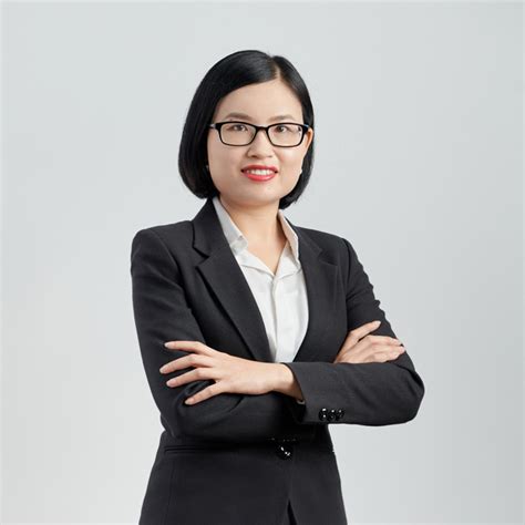 Nguyen Thi Trang Anderson Mori Tomotsune