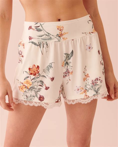 Super Soft Pyjama Shorts Bucolic Bouquet La Vie En Rose