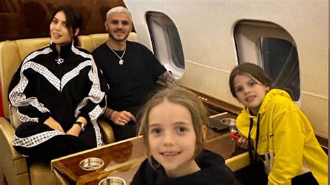 Mauro Icardi ailesiyle birlikte İstanbul a geliyor