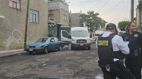 Hombre Es Atacado A Balazos Y Muere En La Entrada De Un Domicilio En La