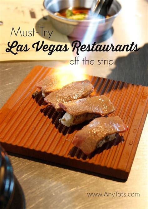 Must Try Las Vegas Restaurants Off The Strip Vegas Restaurants Vegas Food Las Vegas Restaurants