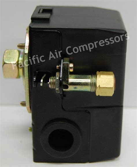 GARDNER DENVER PRESSURE SWITCH 95 PSI ON 125 PSI OFF SINGLE PORT