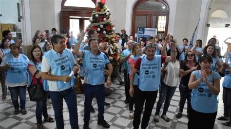 Los Docentes Hicieron O R Su Voz El Diario Del Centro Del Pa S