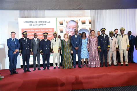 LA Première Dame Madame Dominique Ouattara a procédé au lancement du