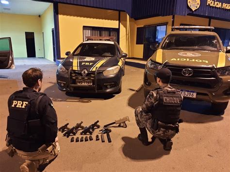 PRF E BM Prendem Casal Submetralhadora E Pistolas Escondidas Em