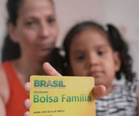 Adicional de R 150 do Bolsa Família chega a 8 9 milhões de crianças de