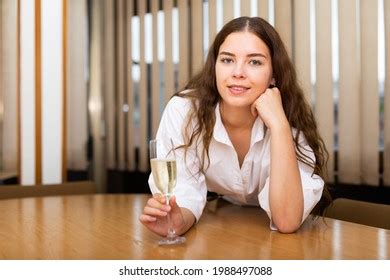 Im Genes De Naked Women Table In The Office Im Genes Fotos Y