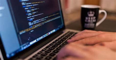 İnternet bağımlılığı nedir Molatik Teknoloji