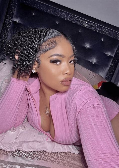 She Suck My Dick With Those Big Juicy Ass Lips Rtayiemah