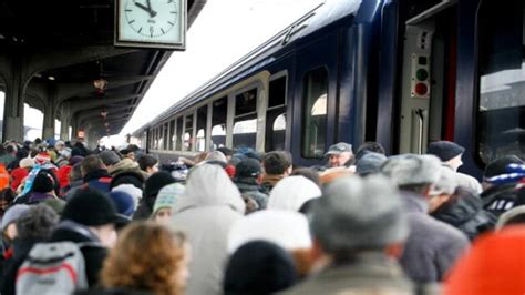 Economica net Cum vor circula trenurile CFR Călători după trecerea la