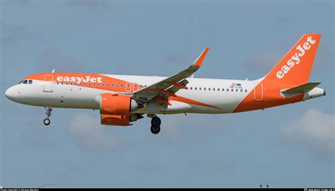 OE LSL EasyJet Europe Airbus A320 251N Photo By Adriaan Martens ID
