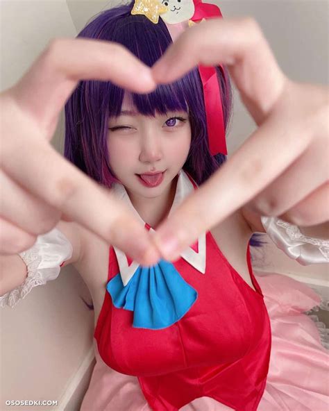 Saizneko Ai Hoshino Oshi No Ko Naked Cosplay Asian 9 Photos
