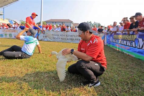 Arief Ikut Meriahkan Lomba 17 An Antar OPD Dan Forkopimda