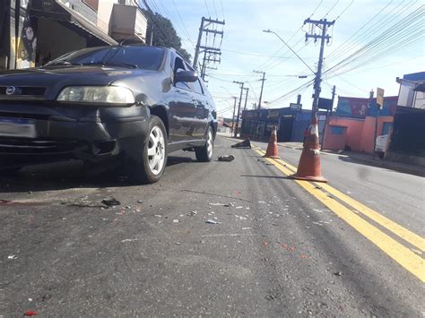 Motociclista morre após se envolver em acidente em avenida de Várzea