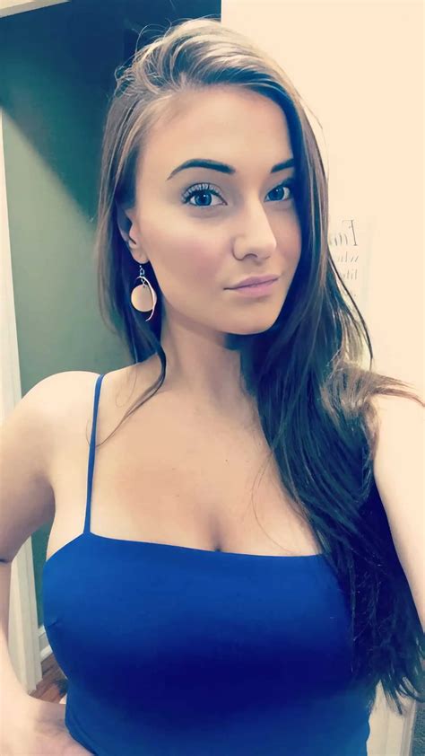 Hot Selfies 101 A Beginners Guide To Taking Sexy Photos Of Yourself