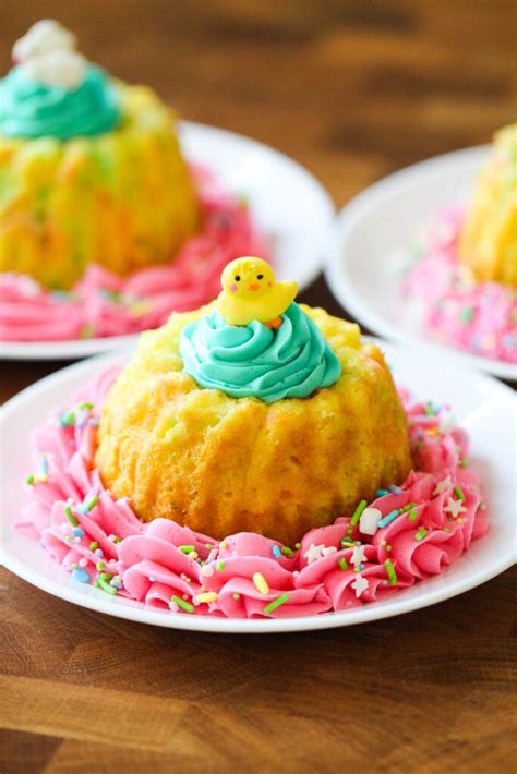 Mini Lemon Sprinkle Bundt Cakes Life Sprinkles By Taryn Camp