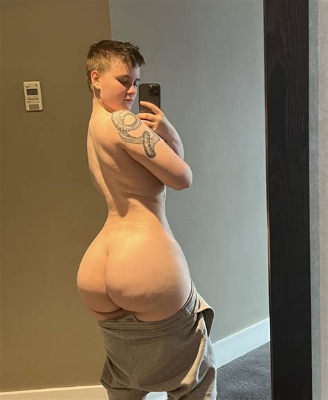 Pawg Shesfreaky
