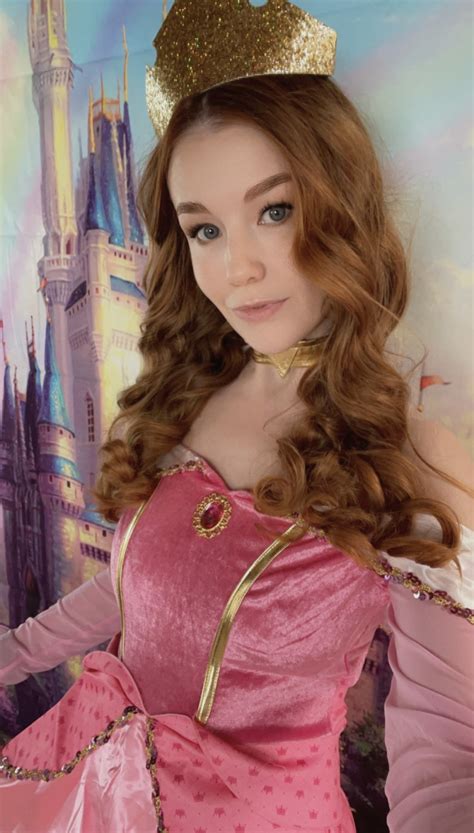 Tw Pornstars Emily Bloom Twitter Live On Mfc To Destroy Your