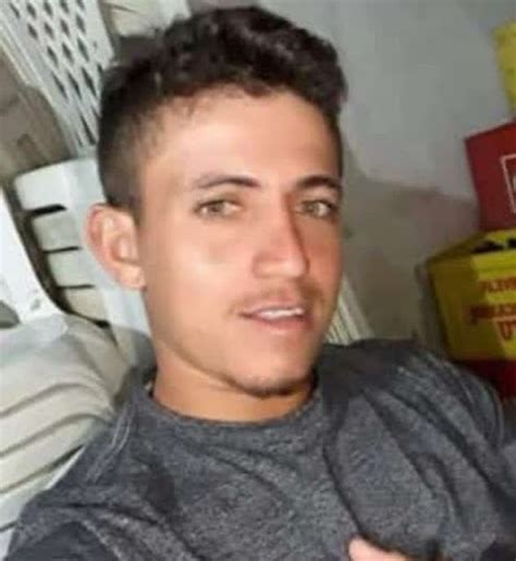 Jovem morre a facadas ao tentar separar briga de irmãos em Santa Luzia