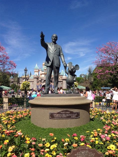 Partners Statue Disneyland California Disneyland California