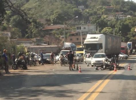 Motociclista Fica Gravemente Ferido Em Acidente Carreta Na BR 381