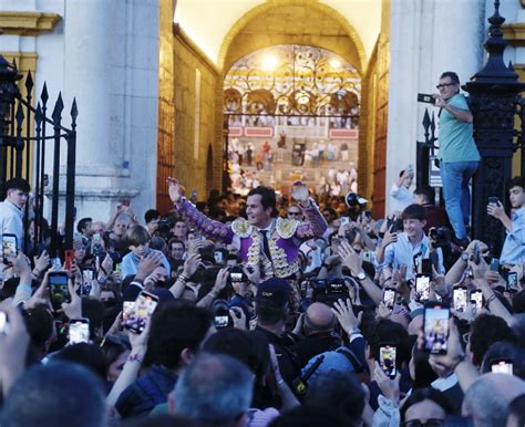 Sevilla Daniel Luque ouvre la Puerta del Principe face aux Nuñez del