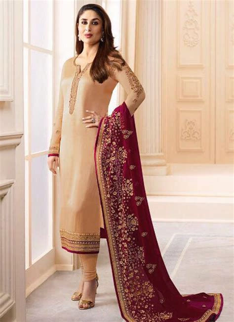 Latest Pakistani Indian Straight Cut Salwar Kameez 2018 19 Designs 27