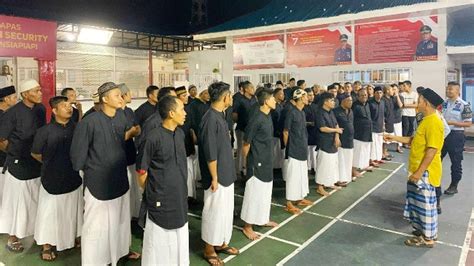 Puluhan Napi Beragama Buddha Di Riau Tunggu Remisi Saat Hari Waisak