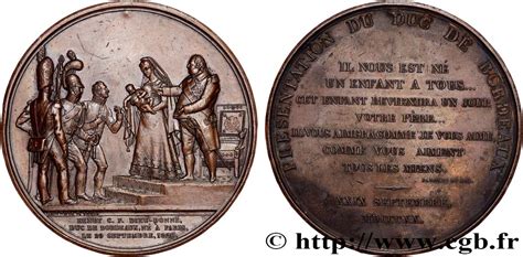 LOUIS XVIII Médaille Présentation du Duc de Bordeaux fme 891112 Médailles