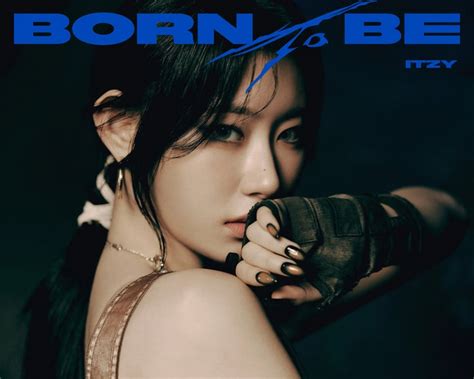 ITZY S Chaeryeong Turns Around In Born To Be Concept Clip Teaser